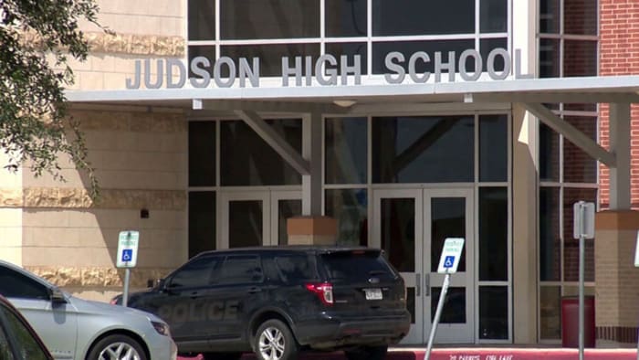 Judson ISD holding Class of 2020 graduation virtually