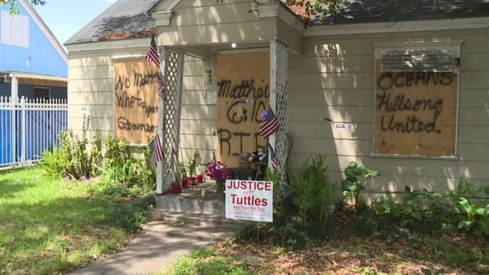 Couple's family demands answers after deadly botched Harding Street raid