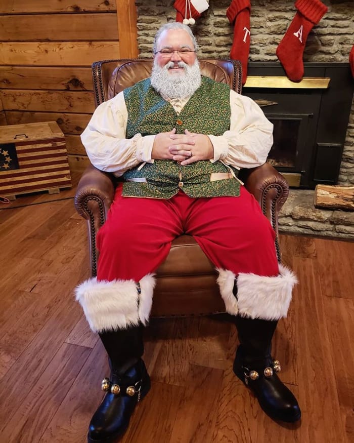 Did you know? Santa can sign! St. Nick sends special Christmas message ...