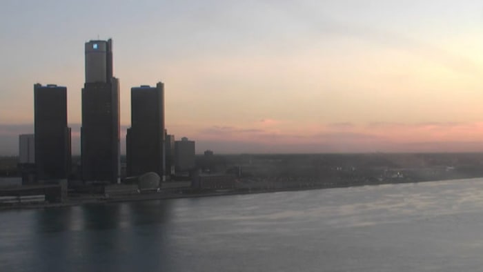 Metro Detroit weather forecast: Mild start in the 70s