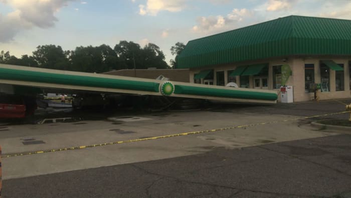 Westland gas station canopy collapses during storm