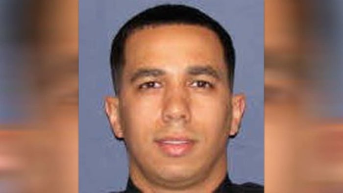 HPD officer arrested, accused of refusing to leave Midtown bar
