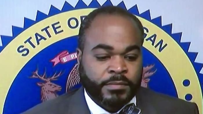 Detroit police commander faces charges after drunken crash in ...