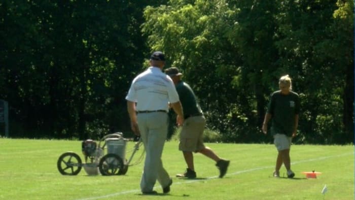 New field opens in Peaks View Park
