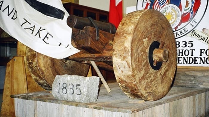 'Come and take it:' Texas official state gun could be cannon