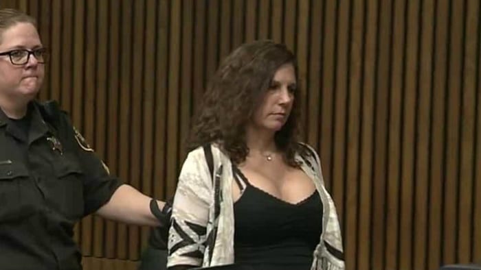 VIDEO: Judge throws woman out of court during deadly DUI sentencing