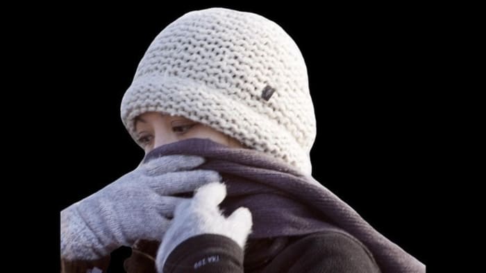 Fact or fiction: Does wearing a hat keep you warmer?