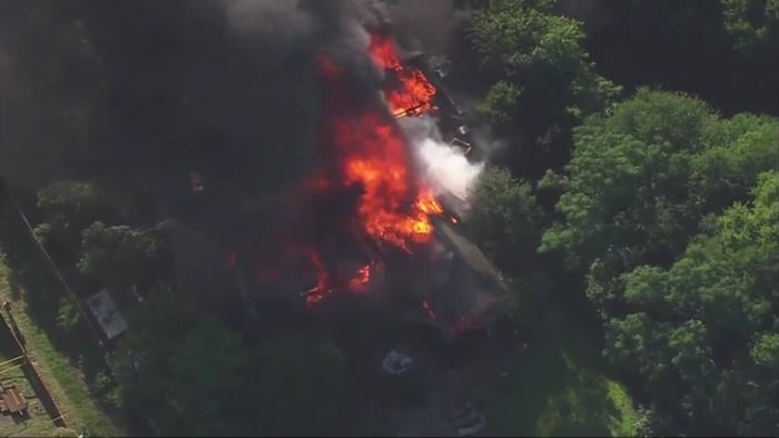 Officials may never know what caused massive Alamo Heights fire