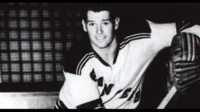 Vic Howe, Gordie's younger brother, dies at 85