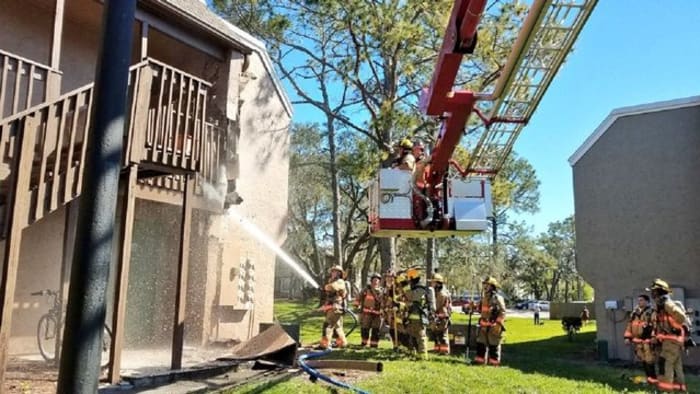Apartment fire reported near UCF