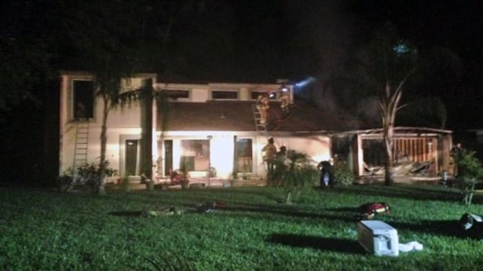 Firefighters put out house fire in Mandarin