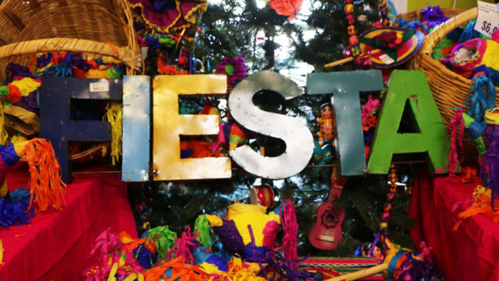 SAPD offers tips on how to stay safe during Fiesta