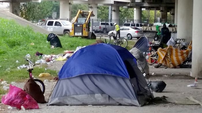 Houston council approves ban aimed at homeless camps, panhandling