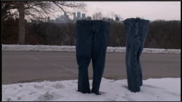 'Freeze your pants off' photo goes viral