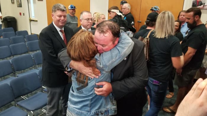 City Council votes to keep Cibolo mayor in office