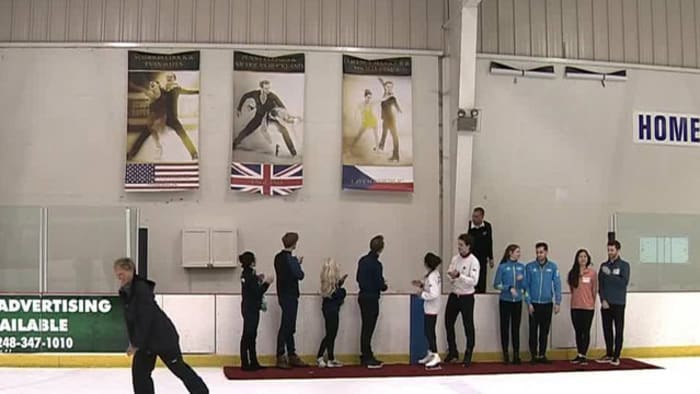 Novi ice arena celebrates Olympians ahead of 2018 Winter Olympics