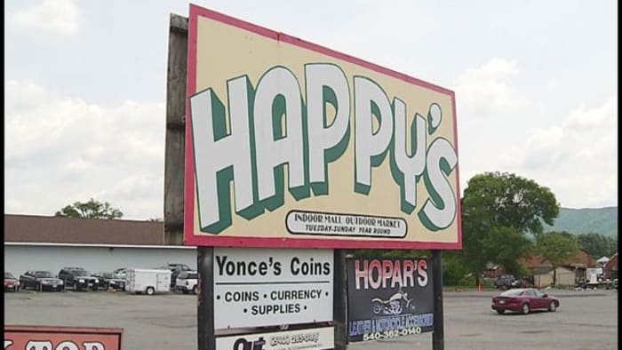 Happy's Flea Market in Roanoke to close its doors for good