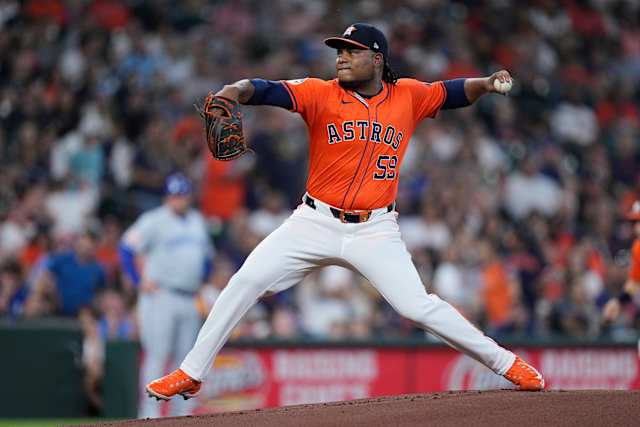 jose altuve errors 2024