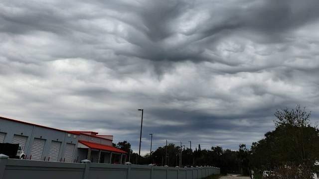 what causes asperatus clouds