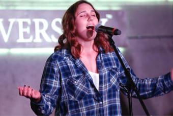 Electrical Engineering vs. Computer Science: Choosing the Right Degree ...