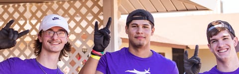 Community Outreach and Volunteering | Grand Canyon University
