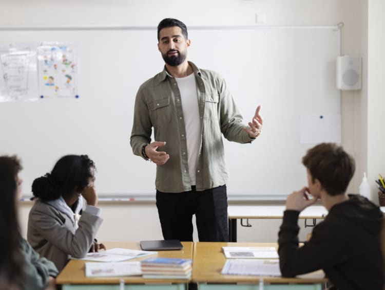 What Can You Do With a Linguistics Degree? | GCU Blog