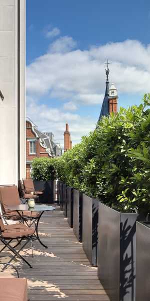 Bulgari Hotel | Book a Luxury Stay in London | Lartisien