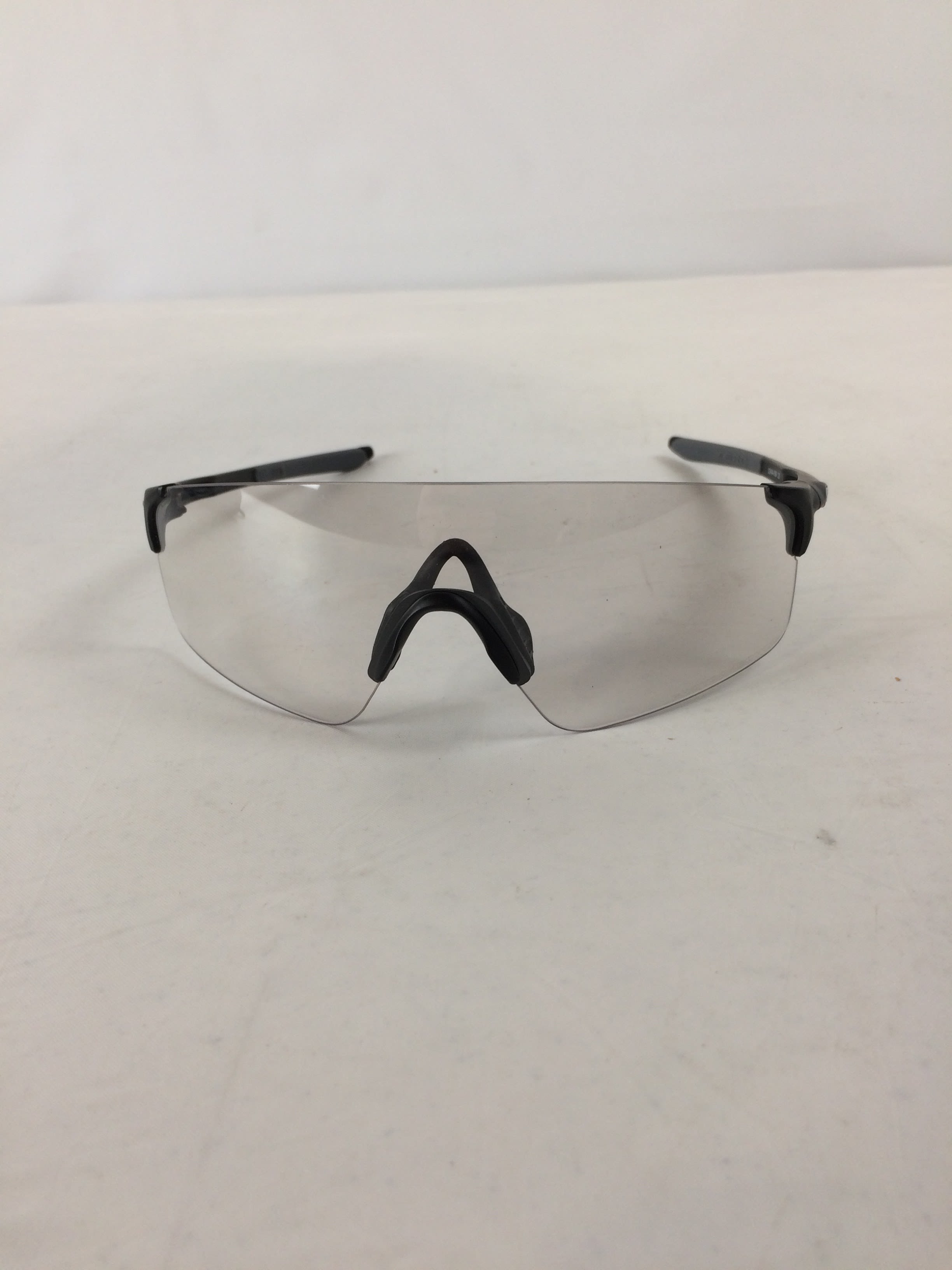 Open Box Oakley Evzero Blades Men's Sunglasses, Matte Black Frame ...