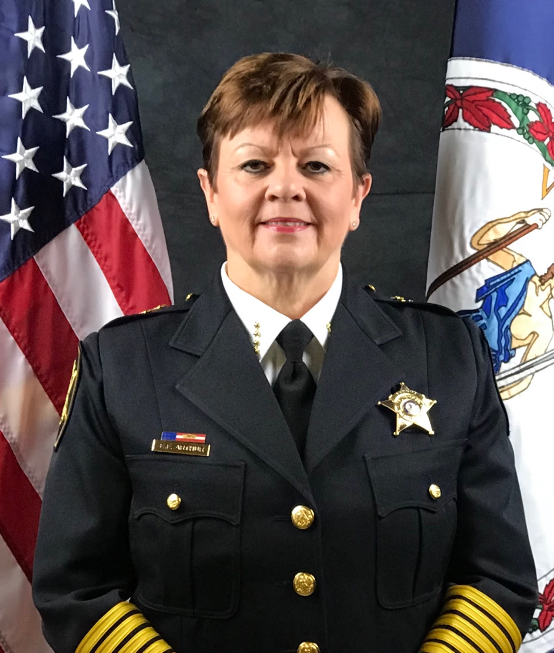 100 Leaders Who Serve - Beth Arthur, Sheriff