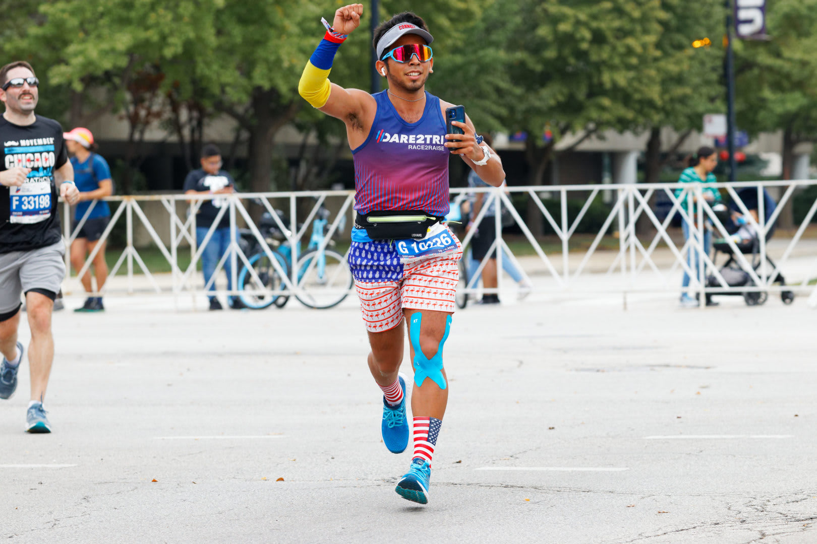 Chicago Marathon Race2Raise Team