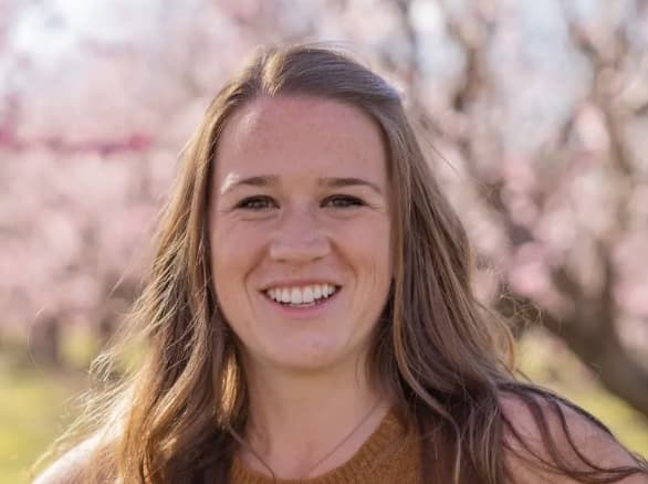 2022 TCS NYC Marathon - Caitlyn Doyle