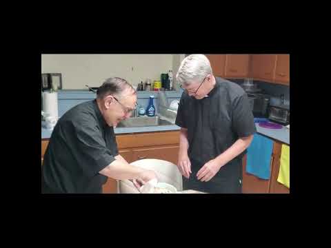 Cooks with Collars - Father Gibbons at Sacred Heart of Jesus Parish ...