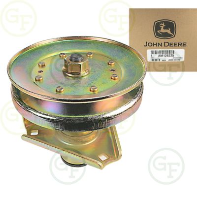 John Deere Spindle AM126225 - Green Farm Parts