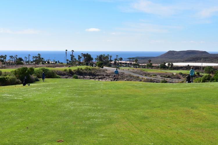 Driving Range Vs Golf Course: A Full Comparison