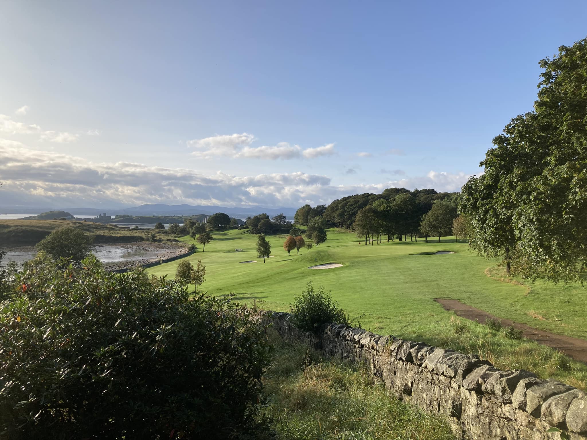 Jugar al golf en Aberdour Golf Course, countries.scotland · Greenfee365