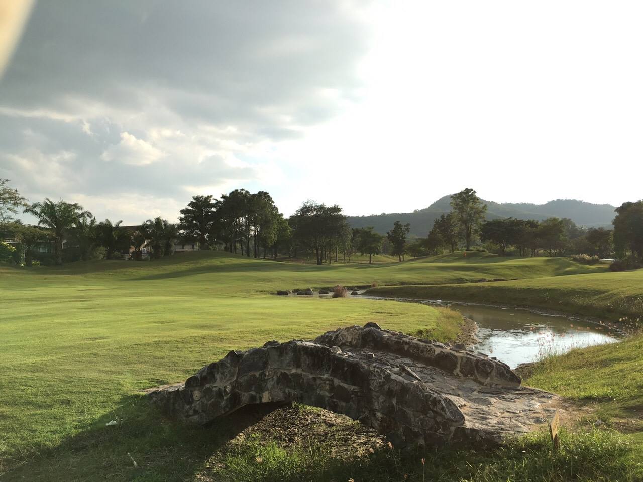 Play Golf on Bonanza Golf & Country Club, countries.thailand · Greenfee365