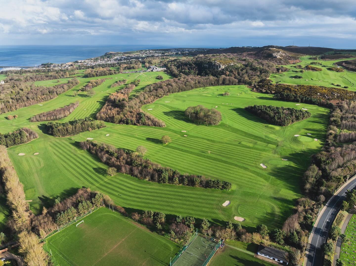 Spill golf på Deer Park Golf, countries.ireland · Greenfee365