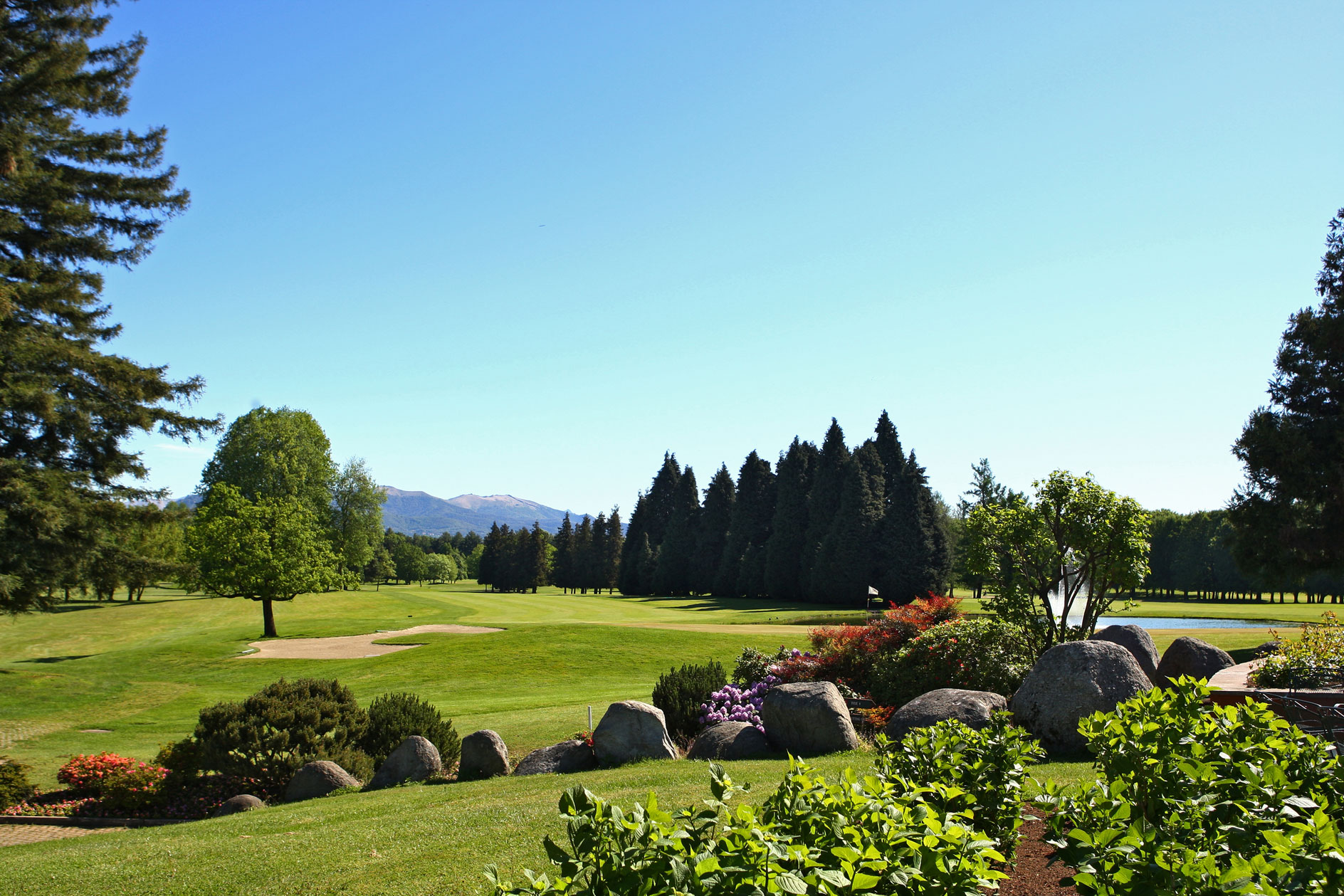Play Golf on Golf Club Monticello Blue, Italy · Greenfee365