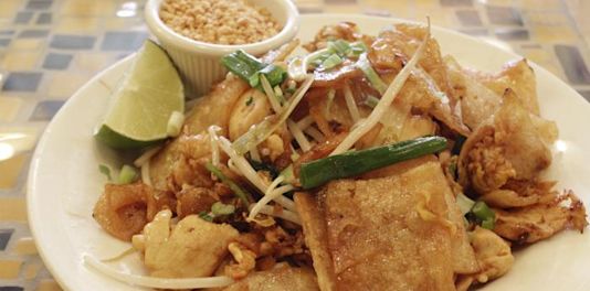 Hunan Spring Delivery Menu | Order Online | 635 Chicago Ave Evanston ...