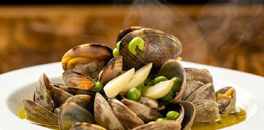 Fresh Basil's - New York, NY Restaurant | Menu + Delivery | Seamless