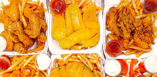 Docks Great Fish - Chicago, IL Restaurant | Menu + Delivery | Seamless