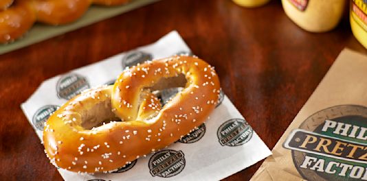 Deluxe Italian Bakery - Runnemede, NJ Restaurant | Menu + Delivery ...