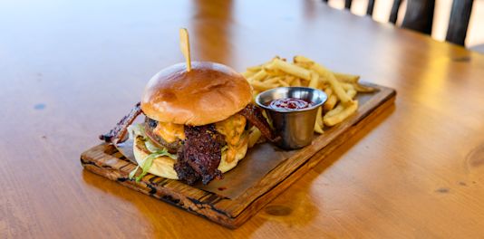 Bionic Burger - Wichita, KS Restaurant | Menu + Delivery | Seamless