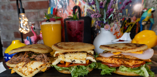 Los Compadres Food Truck - Anderson, IN Restaurant | Menu + Delivery ...