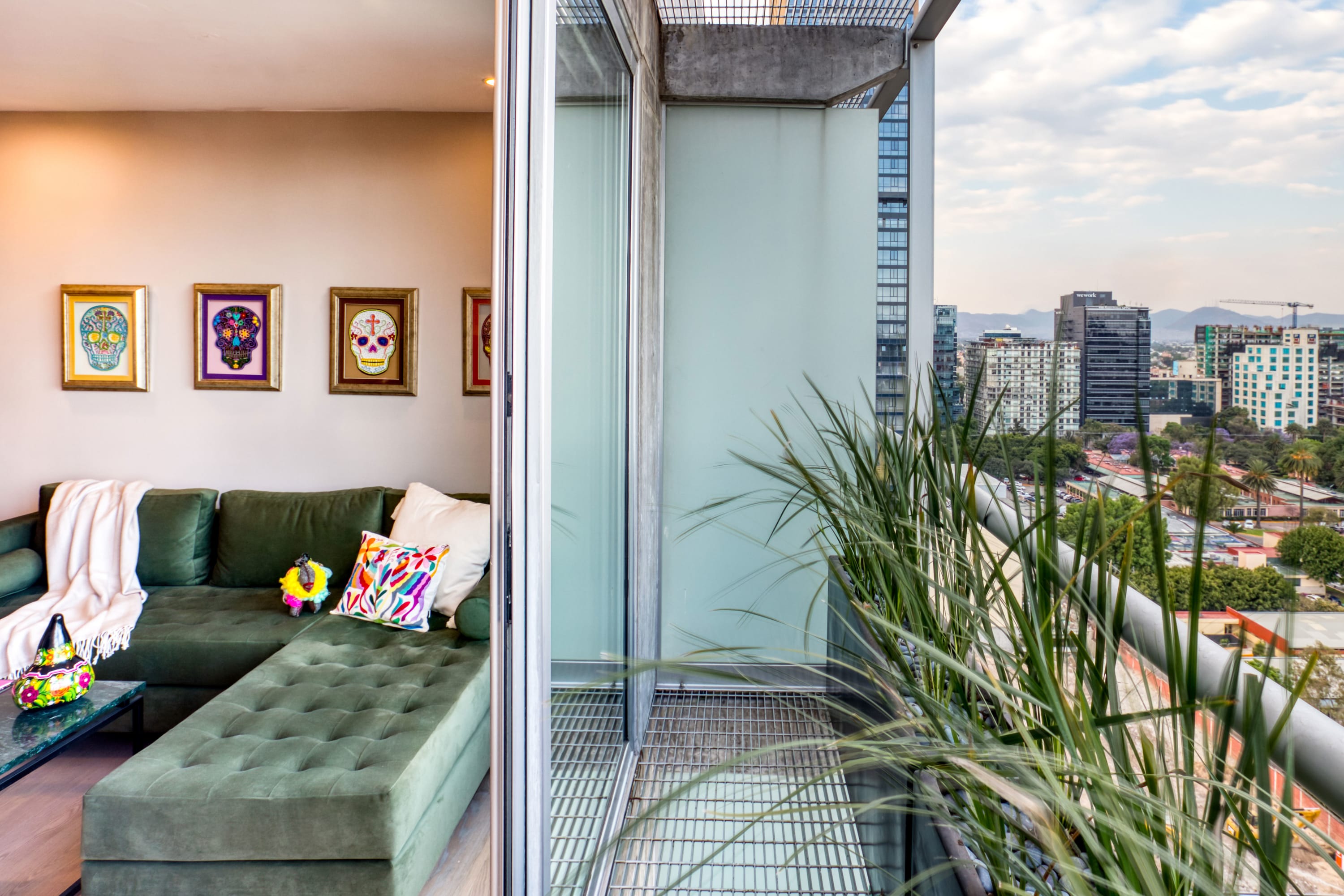 Uliv | Apartment - Mexican Style w/Balcony+Iconic Interior & Design