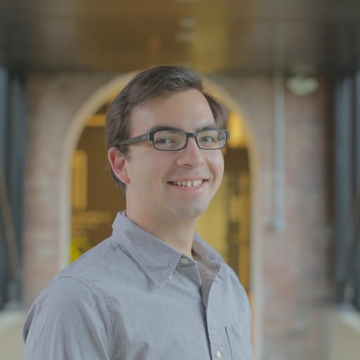 The Intersection of AI and Medicine with Robert Fratila - Gun.io