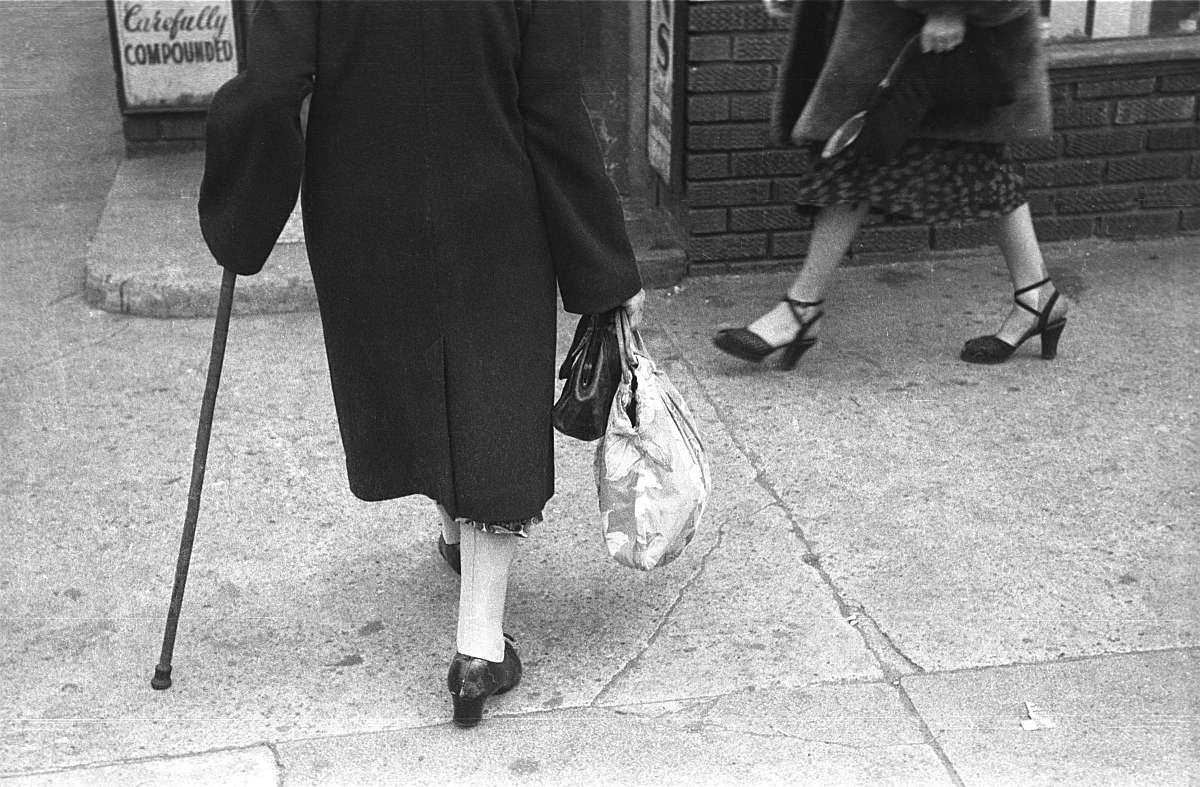 Street Photography 1940s –1950s - Harold Feinstein Archive