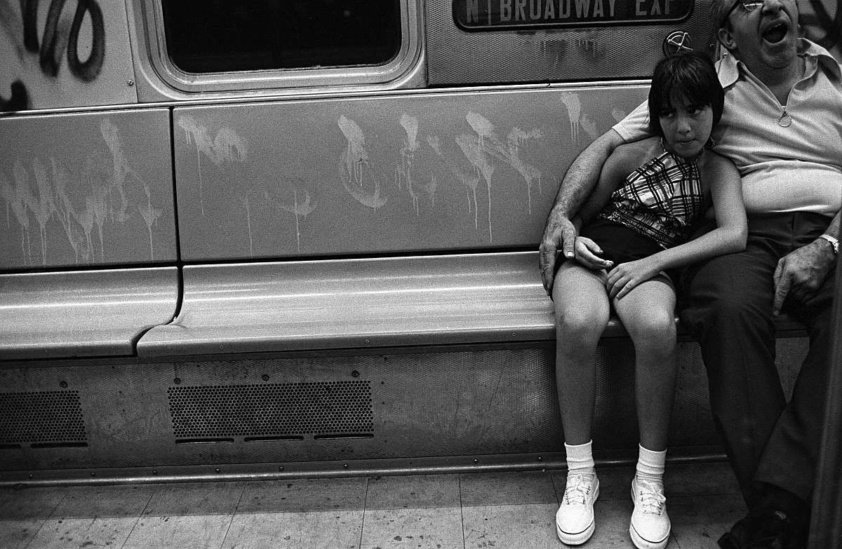 Street Photography 1960s – 1990s - Harold Feinstein Archive