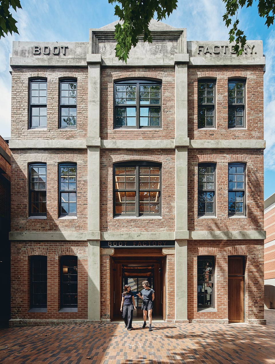 The Boot Factory Bondi Junction | Blackbutt Timber Flooring | Havwoods ...