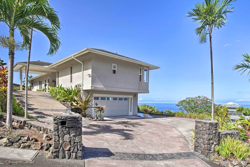 Custom Built Kona Home